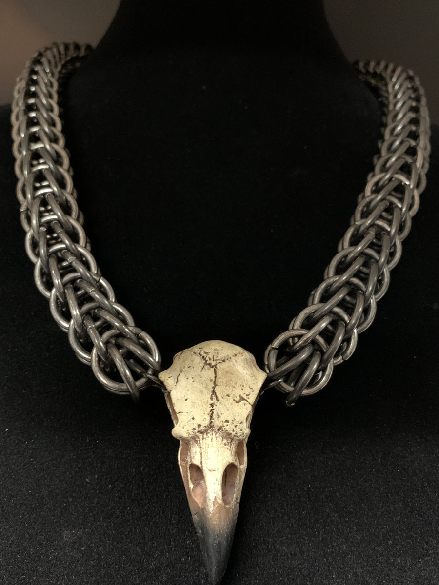Raven skull necklace – Dark Hammer Chainmail